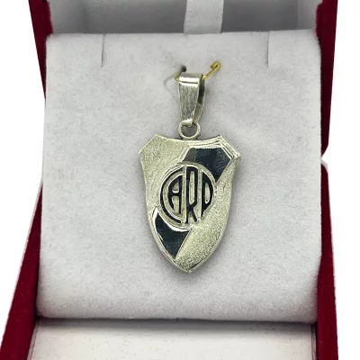 Escudo river grande relieve - Entre Joyas - Caballito